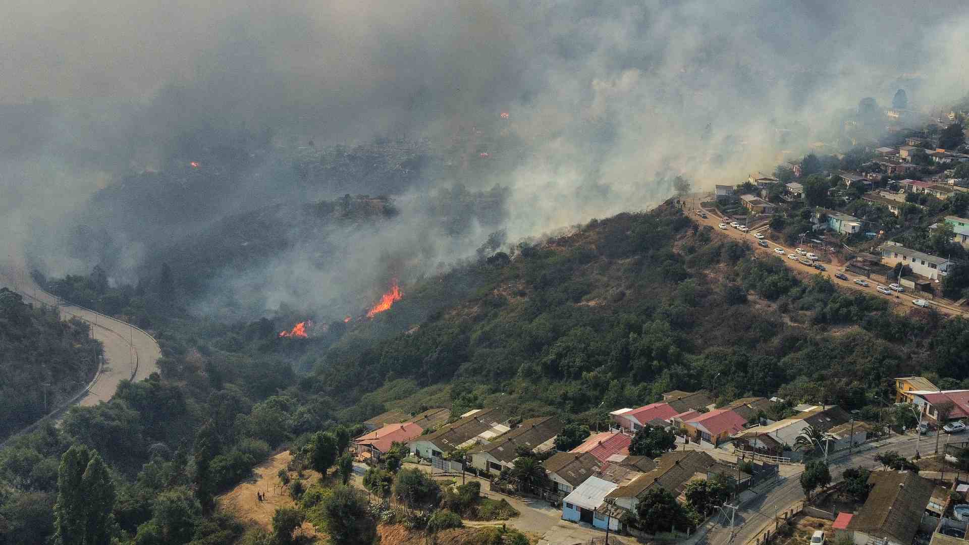 ¡Descubre los incendios forestales activos en Chile en tiempo real!
