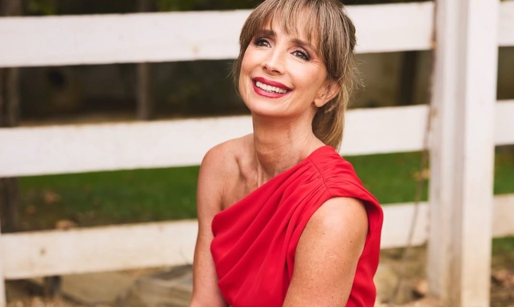 María José Prieto Deslumbra a los 48 con Fotos en Bikini